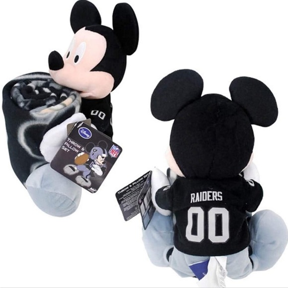 NFL | Other | Nwt Mickey Mouse Raider Blanket Set | Poshmark
